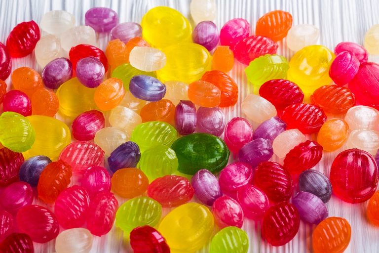La liste des 7 aliments qui donnent des boutons à limiter